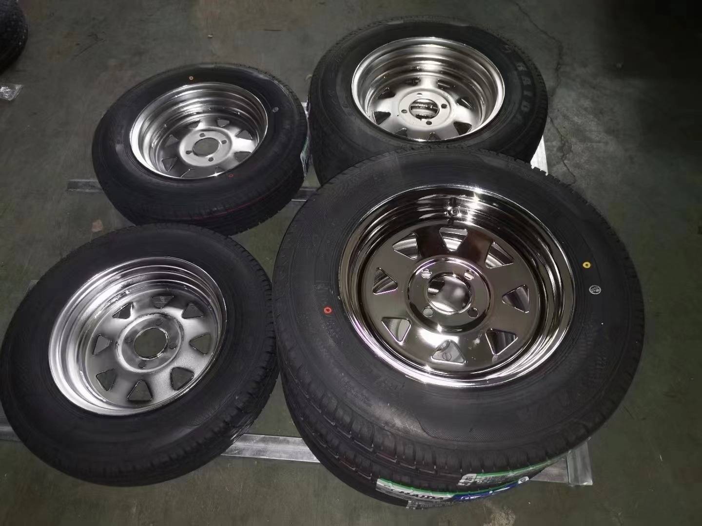 Chrome+ tire assembly