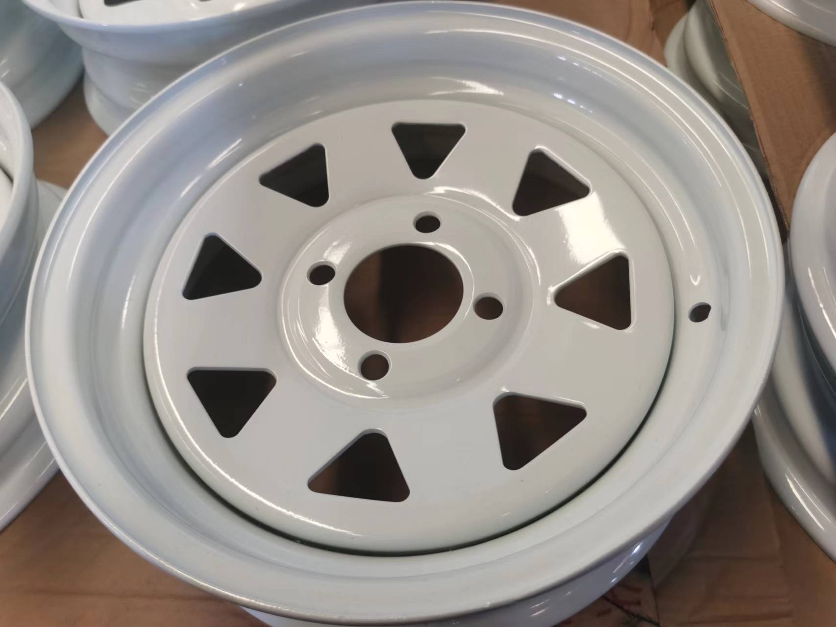 12*4 4-100 cb68/72 ET0