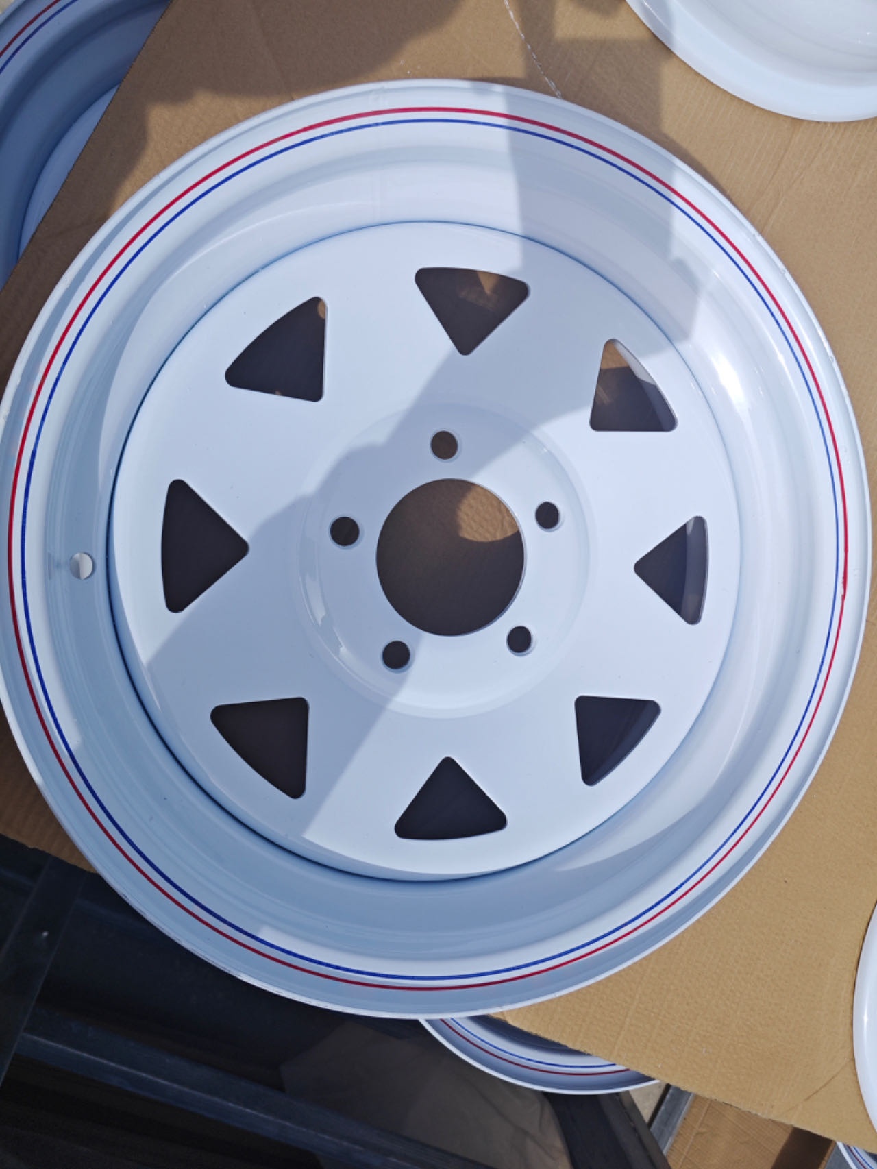 12*4 Pcd5-114.3 CB68 ET0